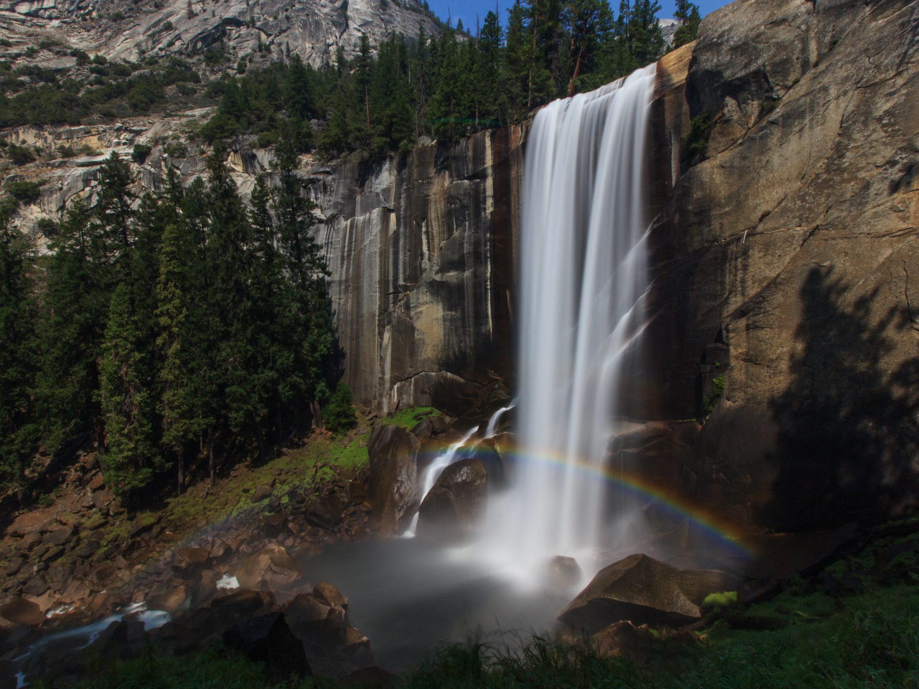 Vernal Falls, Yosemite NP, California – Mercedes Catalan